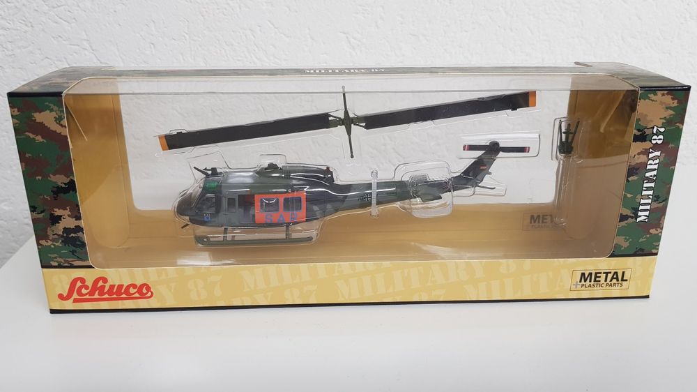 Schuco BELL UH 1D SAR Luftwaffe 1:87 (Neu und originalverpackt) in für ...