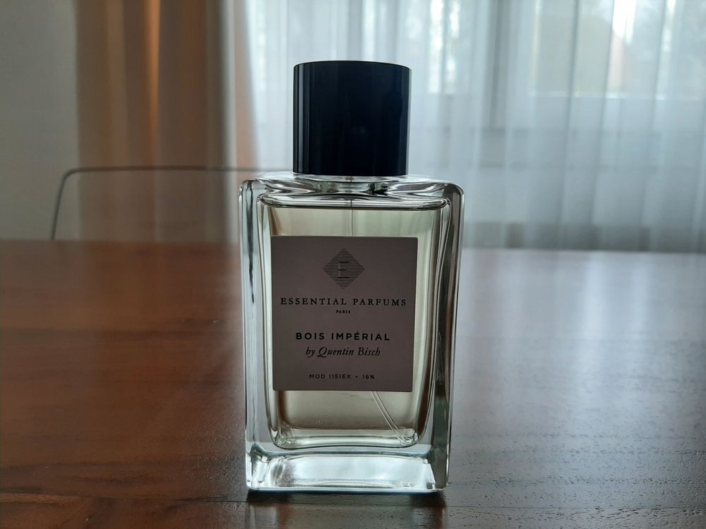 Essential Parfums - Bois Imperial, 100ml | Kaufen auf Ricardo