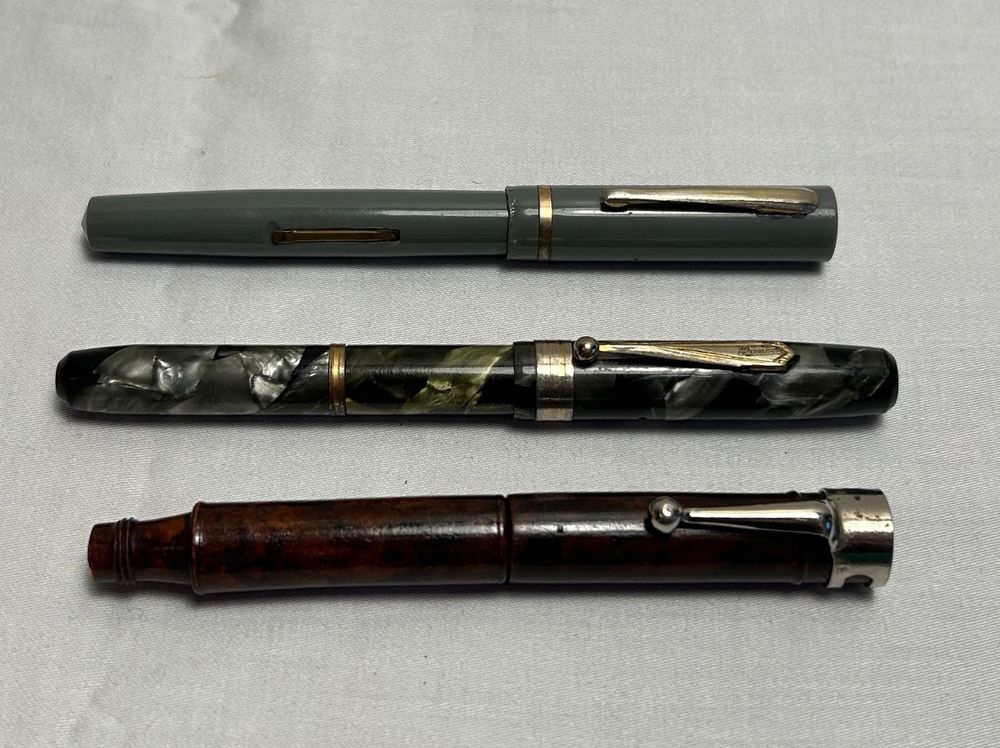 Stylo Plume ancien divers (x3) (Gebraucht) in für CHF 23 – mit ...