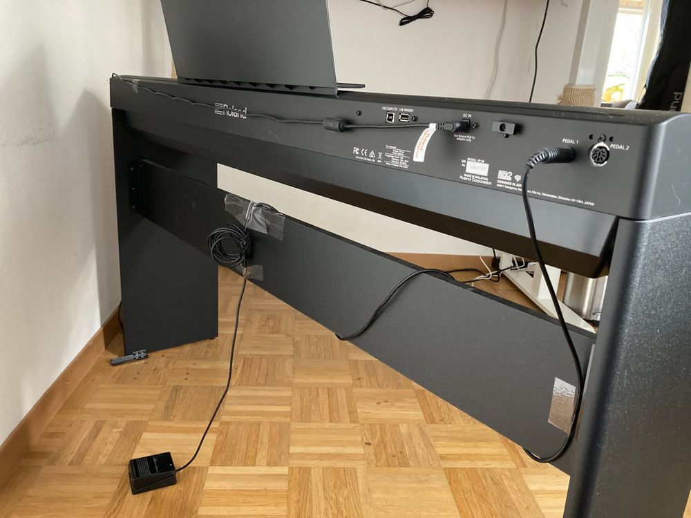 Roland FP-30X stage electric piano + Roland KSC-70-BK stand (Gebraucht ...
