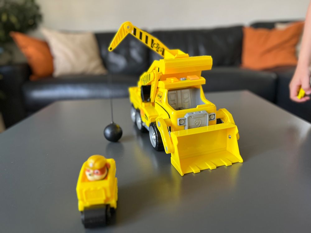 PAW Patrol Ultimate Construction Truck mit Rubble Figur (Gebraucht) in ...