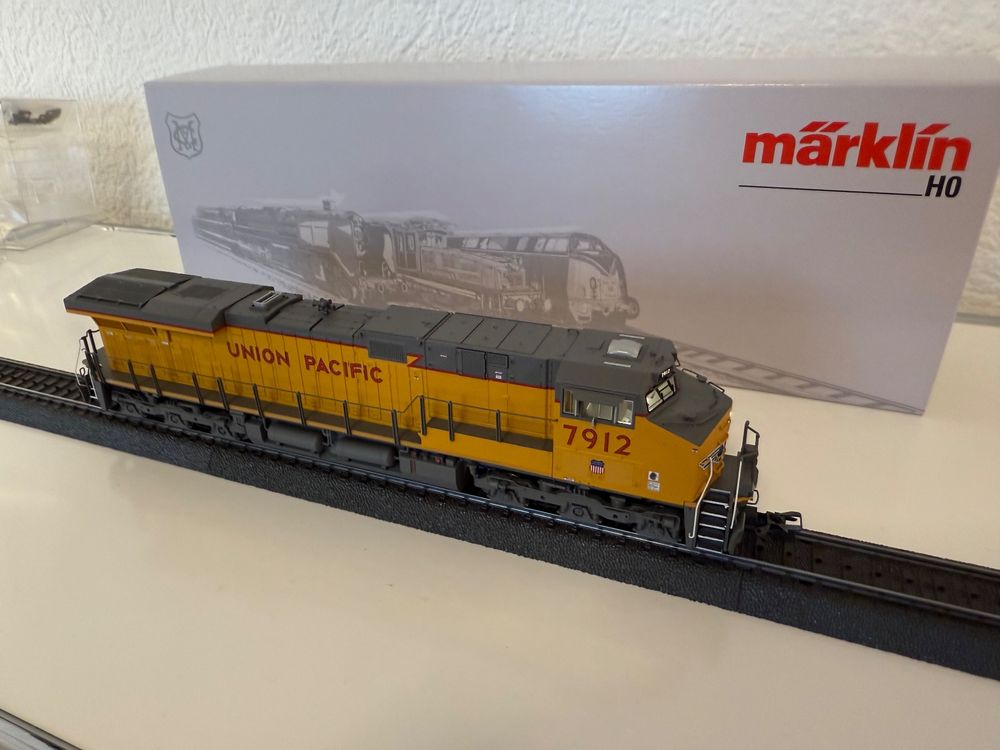 Märklin 38441 Güterzuglok GE ES44AC Nr. 7912 der UP | Kaufen auf Ricardo