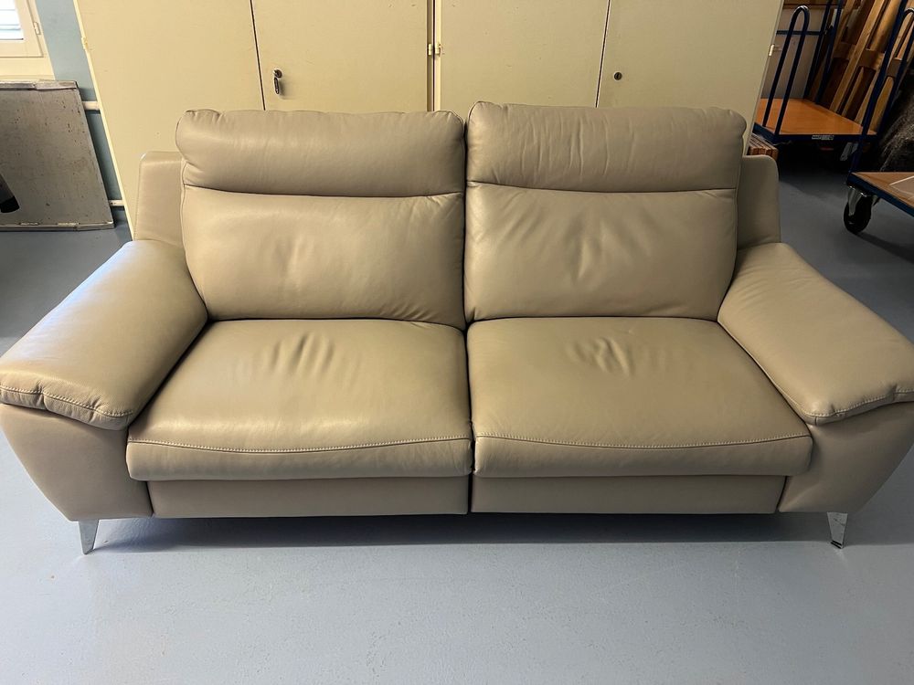 Elektrisch verstellbares 2er Sofa Leder | Kaufen auf Ricardo