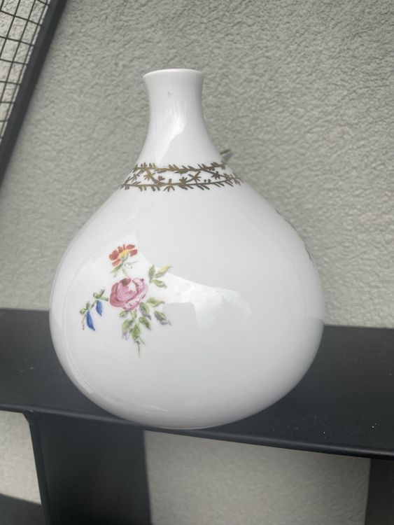 Vase mit Schmetterling 🦋Porzellan (Gebraucht) in Hünibach für CHF 10 – mit Lieferung auf Ricardo ...
