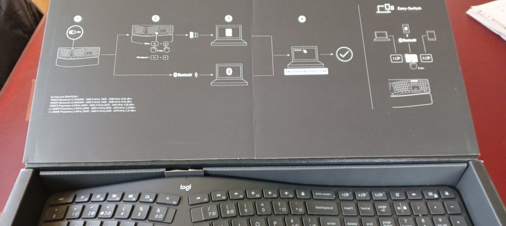 Logitech Set MX Vertical + MX K860 (Programmierbar) (Neuf (Voir ...