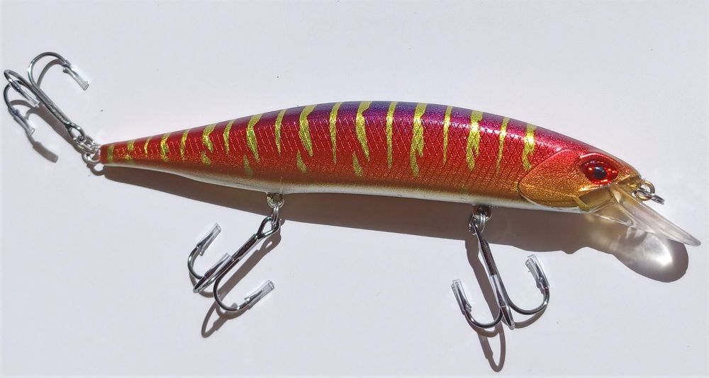 Neuer Hecht Wobbler 14 cm, 20 Gramm mit Geräuschkugeln | Kaufen auf Ricardo