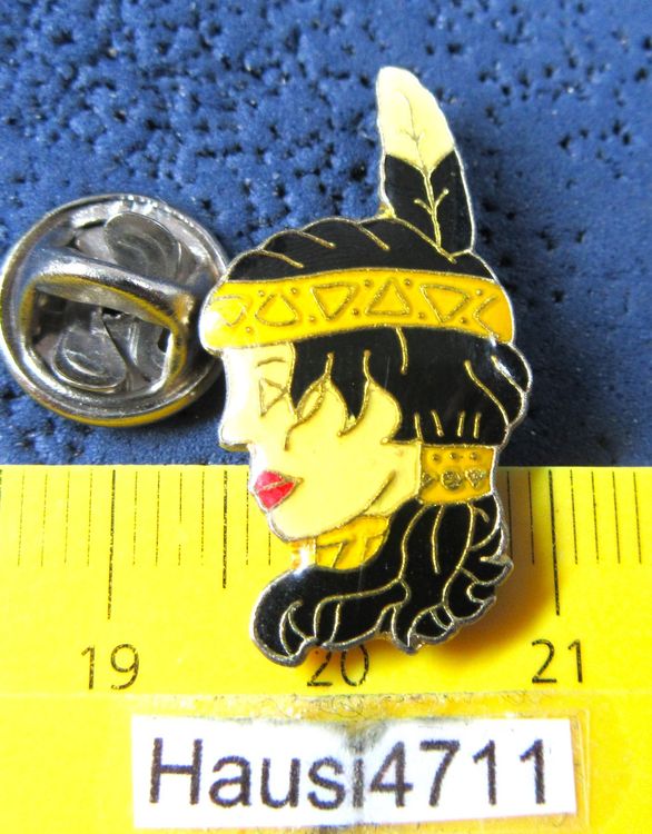 INDIANER-GIRL MIT KOPF-FEDER PIN GLASIERT | Kaufen auf Ricardo