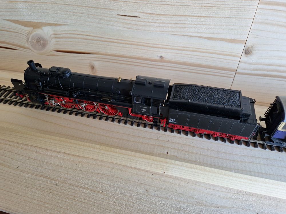 Liliput Br 18 (Gebraucht) in Zug für CHF 69 – mit Lieferung auf Ricardo ...