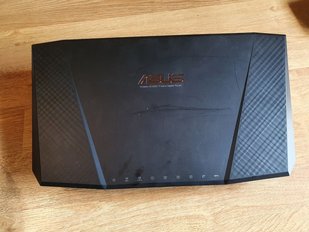 ASUS WLAN Router RT-AC3200 (Gebraucht) in Hondrich für CHF 21 – mit ...