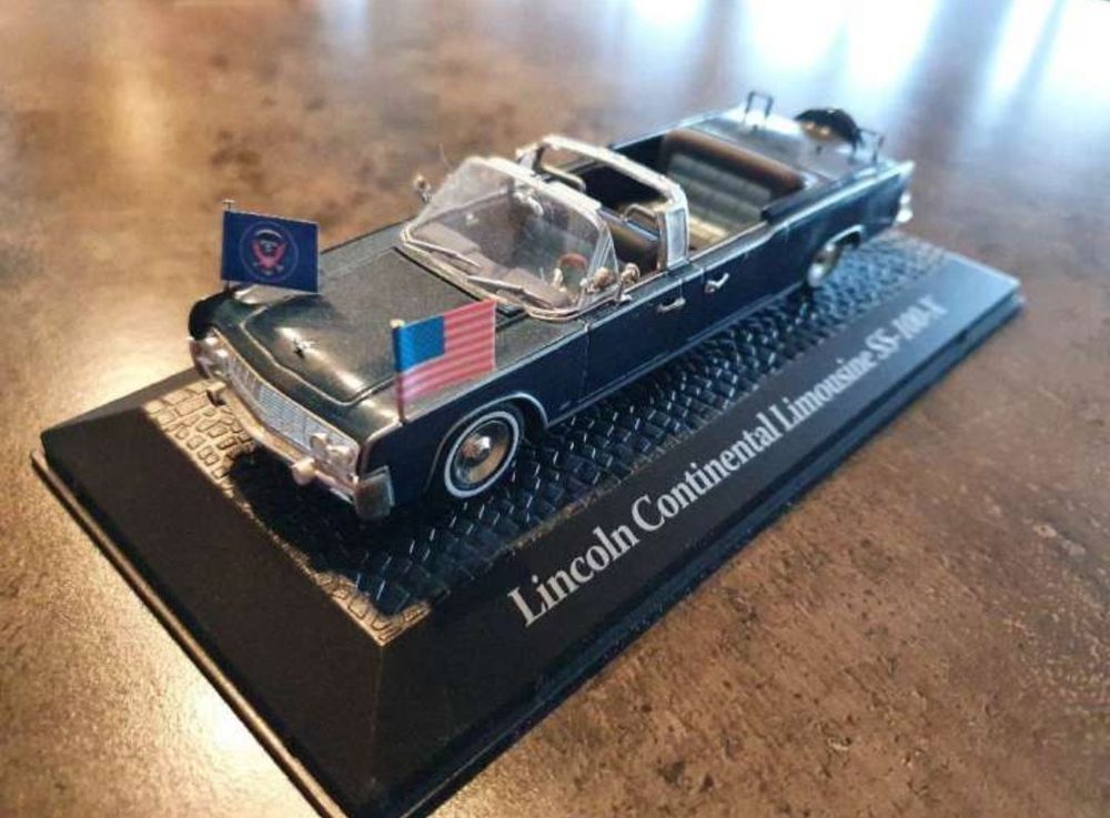 Lincoln Continental Limousine SS-100-X John Fitzgerald Kenne | Kaufen ...