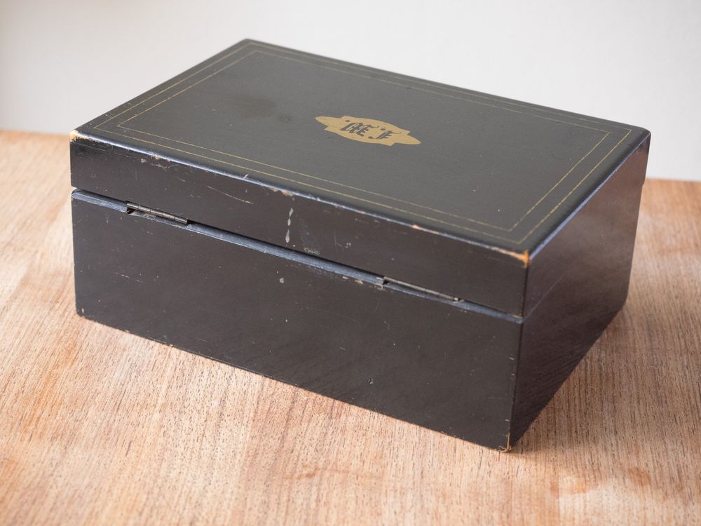 antike Holzschatulle schwarz Messing-Intars vintage Art Deco (Gebraucht ...