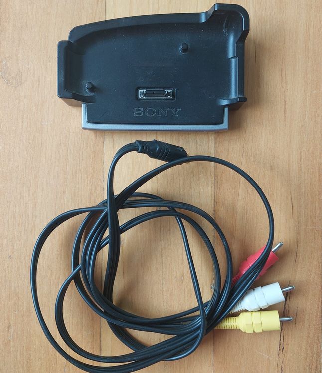 Sony DCRA-C152 Handycam Docking Station mit A/V Kabel | Kaufen auf Ricardo