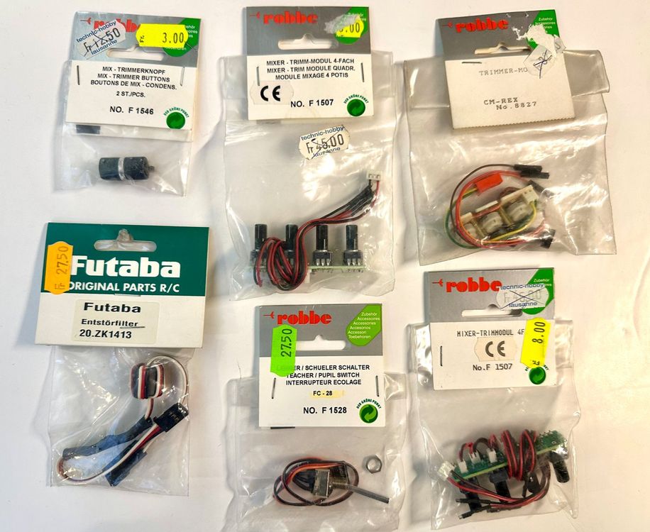 Lot (6) Accessoire Robbe Futaba pour radiocommande TX | Kaufen auf Ricardo