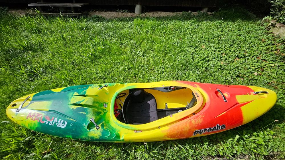 Pyranha Wildwasser Kajak Machno L (Gebraucht) in Zufikon für CHF 490 ...