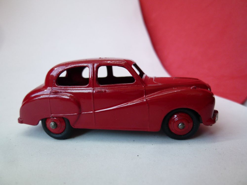 NEW - DINKY TOYS - Austin Somerset - rot - top restauriert ? (Gebraucht ...