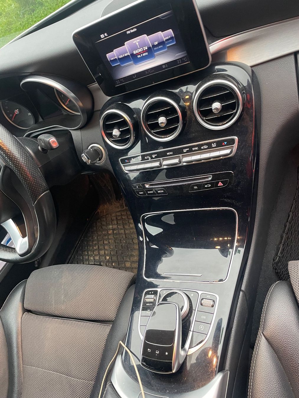 Mercedes Benz C 180 (Gebraucht) in Lichtensteig für CHF 6500 – nur Abholung auf Ricardo kaufen