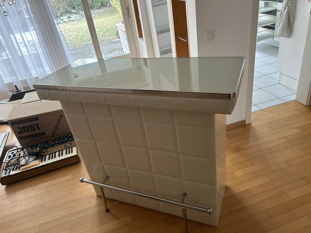 Stehbar | Kaufen auf Ricardo