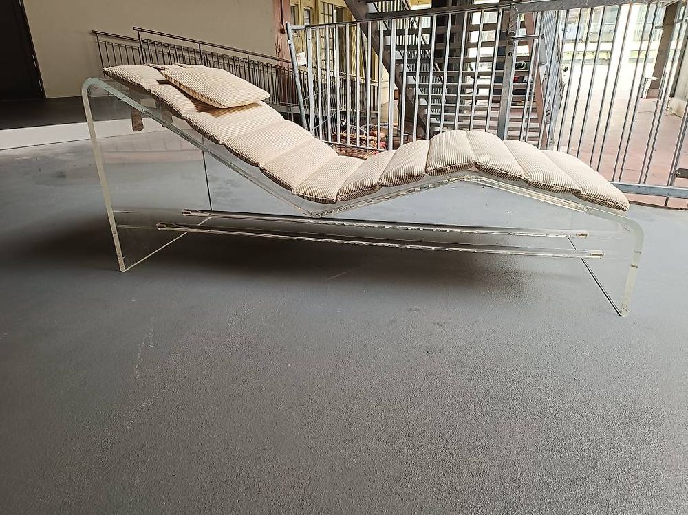 Vintage Liege Plexiglas Design (Gebraucht) in Zürich für CHF 2500 – nur ...