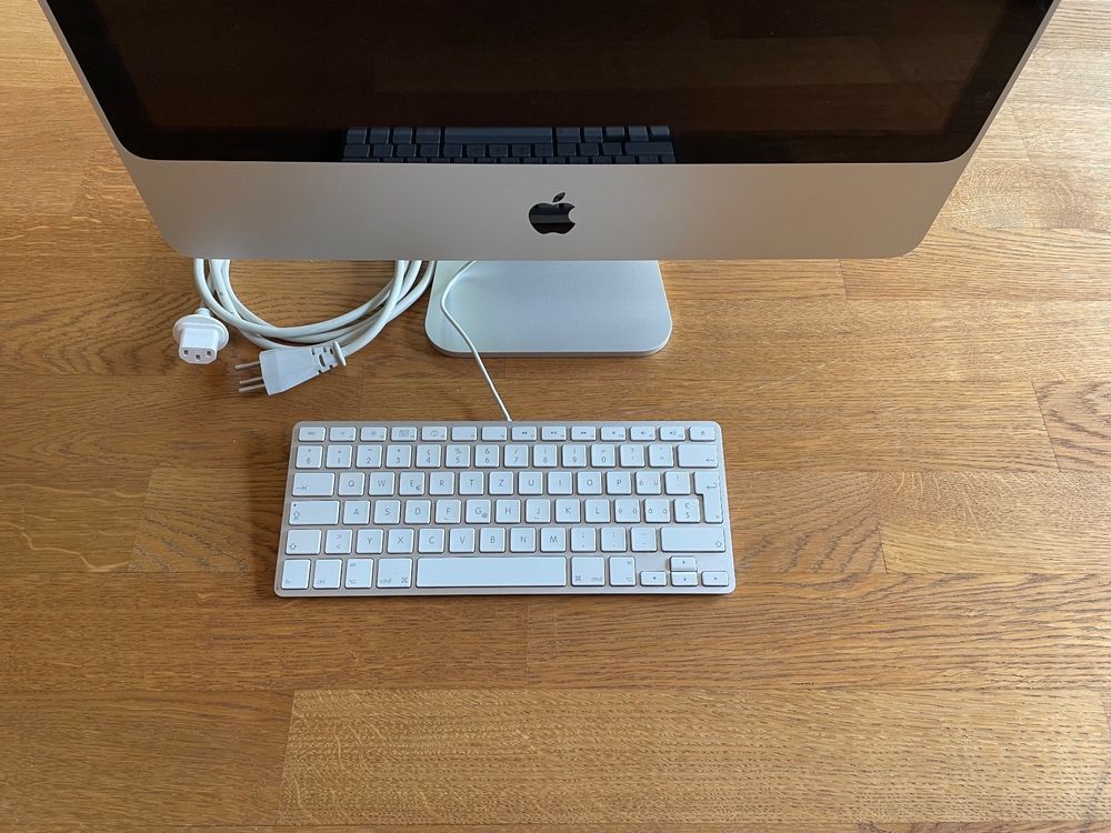 iMac Early 2008 2.66GHz mit 4GB RAM (Gebraucht) in Nidau für CHF 65 ...