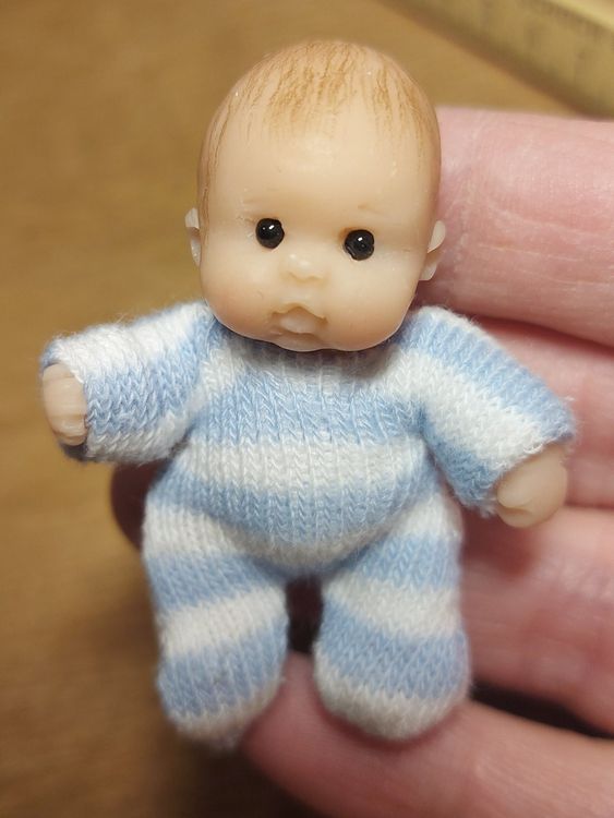 Rebornbaby Puppe, Mini Baby, ca. 5 cm Puppenhaus (Gebraucht) in ...