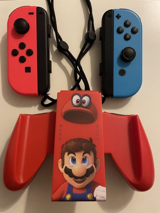 Nintendo Switch Joy-Cons mit Mario Power A Griff Joy Con (Gebraucht) in ...