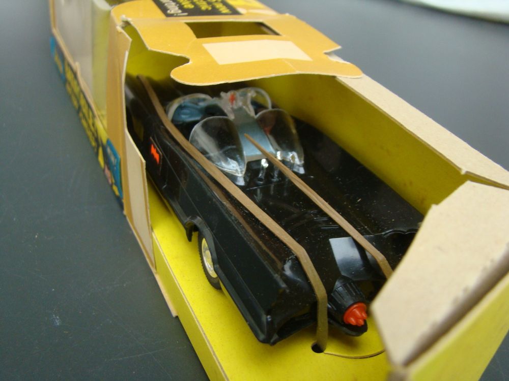 Super seltenes Triang Magicar Batmobile ovp neu ca 1:43 GB (Gebraucht ...