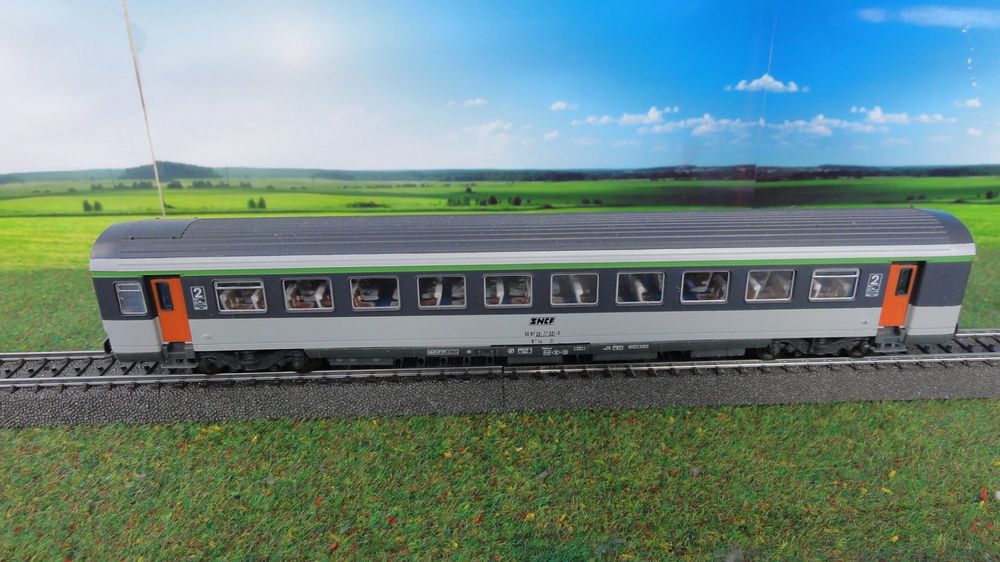 3 SNCF Corail Schnellzugwagen (Gebraucht) in für CHF 33 – mit Lieferung ...