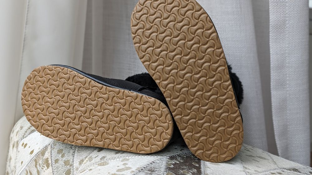 Finken Lammfell Gr. 25-26 (NEU) (Neu und originalverpackt) in ...