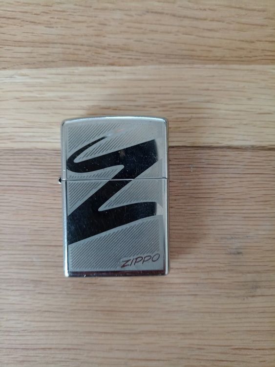 Zippo Z (September 2011) (Gebraucht) in Laufen für CHF 13 – mit Lieferung auf Ricardo kaufen
