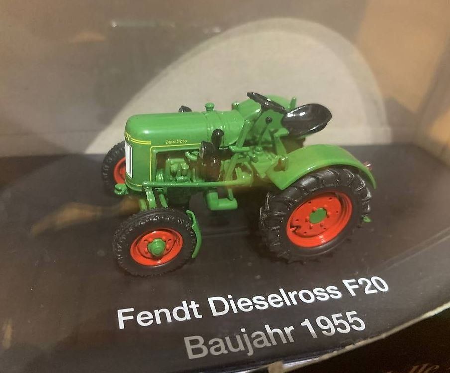 Fendt Dieselross F20 BJ 1955 von Schuco 1:43 in Plexigehäuse (Neu und ...