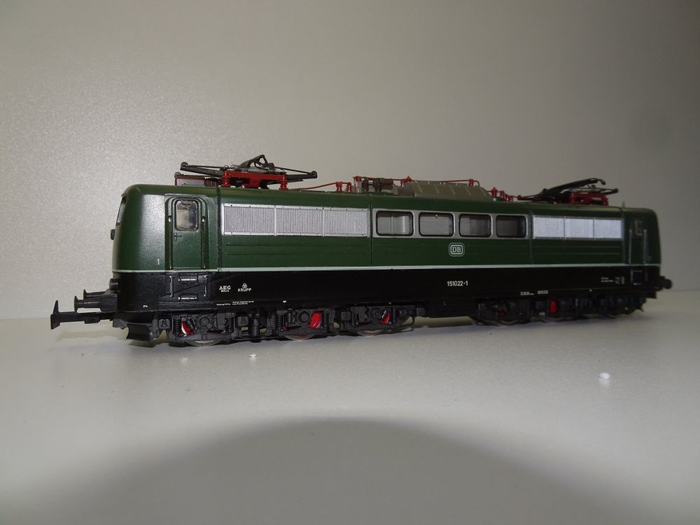 Märklin Lokomotive DB Br 151 HO 3057 Defekt (Defekt) in Emmenbrücke für CHF 40.9 – mit Lieferung ...