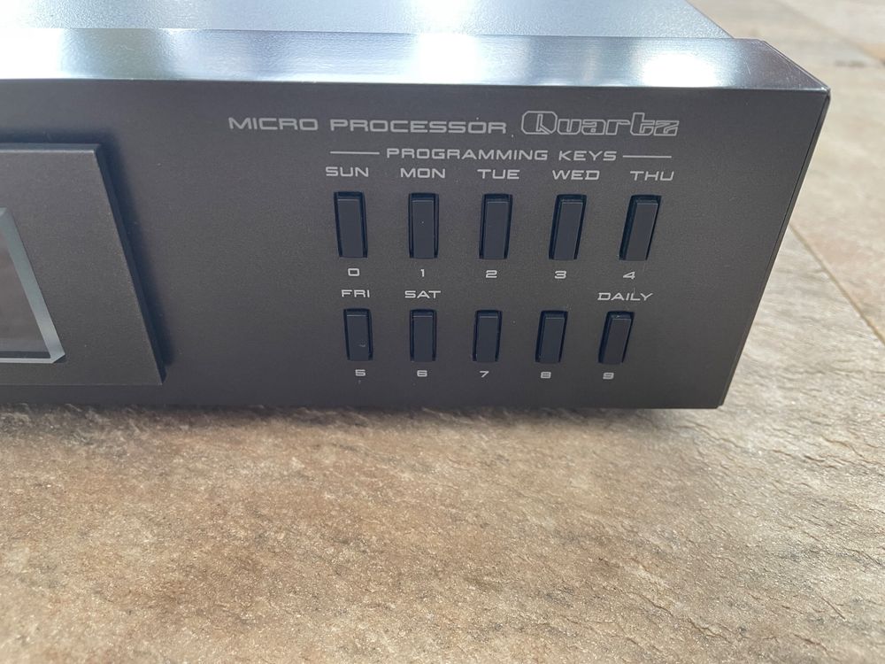 AKAI DT-200 Timer in schwarz (Gebraucht) in Wolfhausen für CHF 69 – mit ...