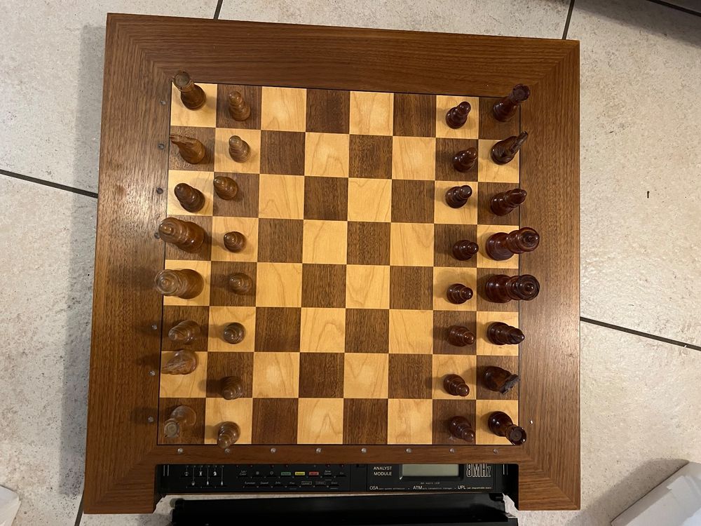 Kasparov Schachcomputer (Gebraucht) in Russikon für CHF 160 – nur ...