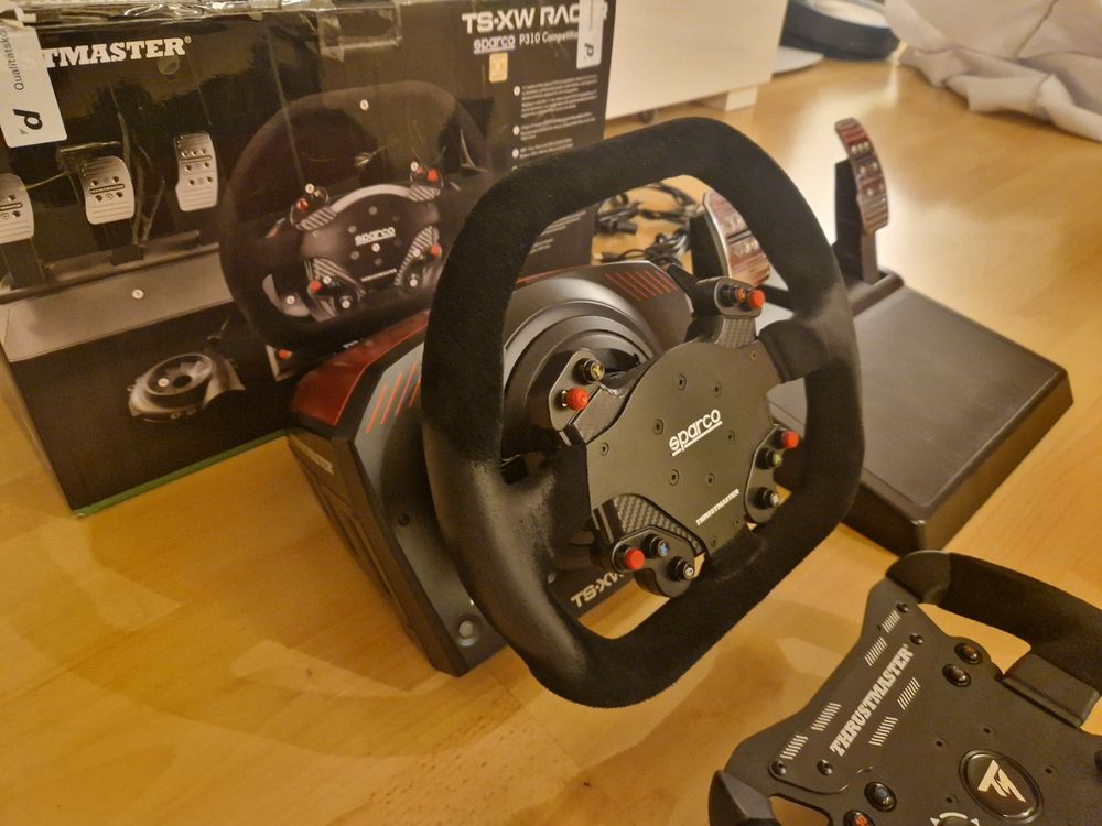 Thrustmaster TS-XW Sparco SIM Lenkrad, Pedale, F1 Lenkrad (Gebraucht ...
