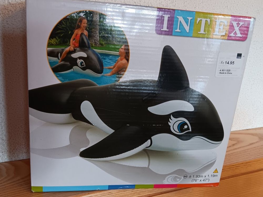 Aufblasbarer Delfin für den Pool (Neu und originalverpackt) in für CHF ...