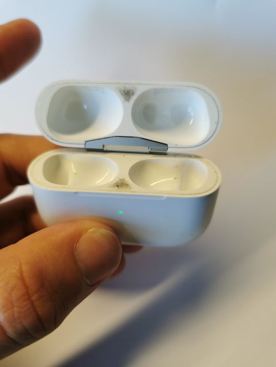 Apple airpods pro case (Gebraucht) in zollikofen für CHF 51 – mit ...