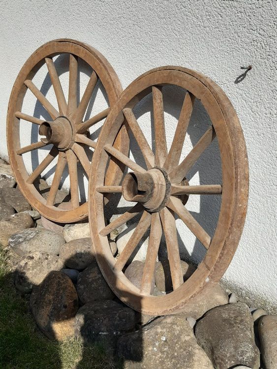 2 Holz Räder | Kaufen auf Ricardo