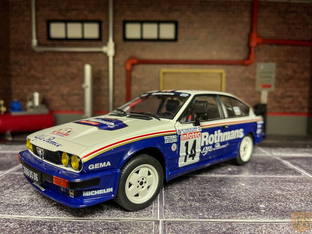 Alfa Romeo GTV6 Rothmans 1/18 Solido (Neu (gemäss Beschreibung)) in ...