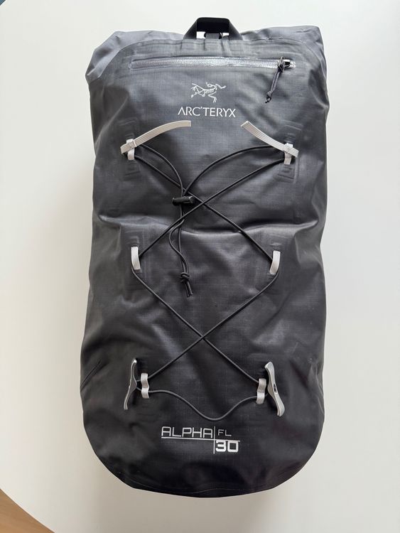 Arc’teryx Rucksack Modell ALPHA FL 30 (NEU) (Neu und originalverpackt) in Wangs für CHF 160 ...