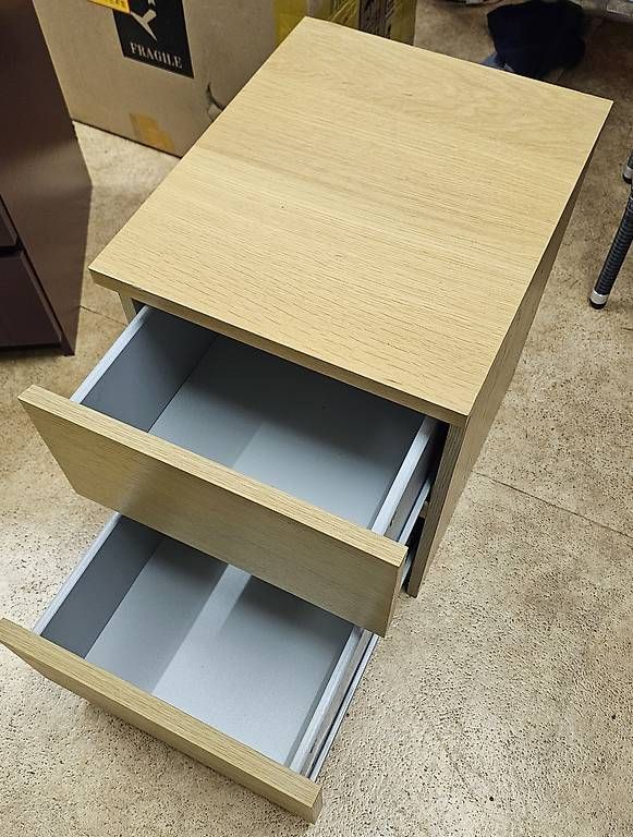 Malm Ikea 2 Schubladen Gratis (Gebraucht) in Liestal für CHF 1 – nur ...