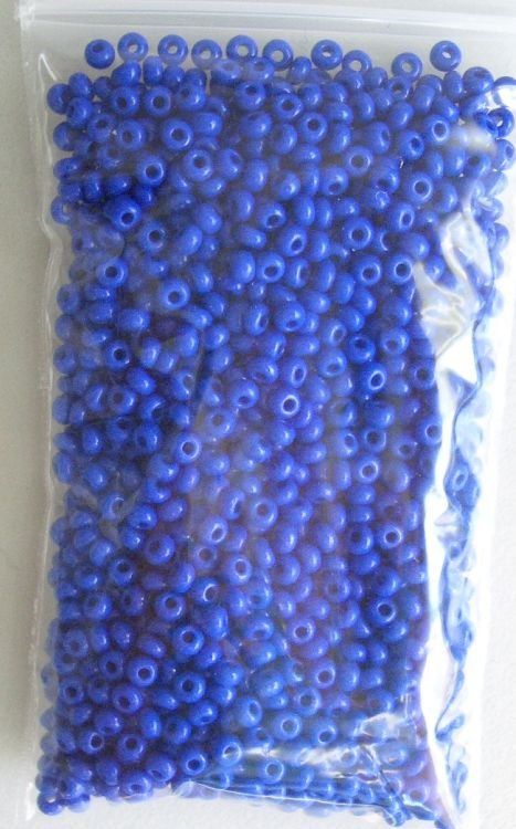 Rocailleperlen Blau satt 2,6 mm (Neu und originalverpackt) in Gunzwil für CHF 2 – mit Lieferung ...