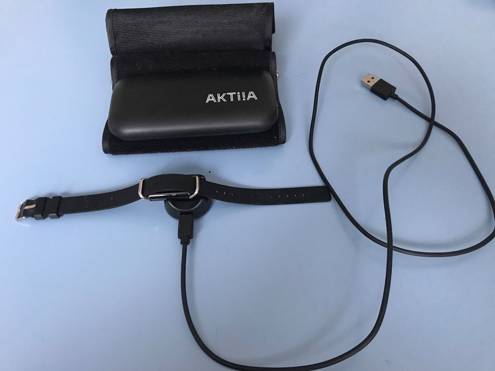 Aktiia Blutdruckmessgerät mit Armband (Gebraucht) in Laufen für CHF 89 ...