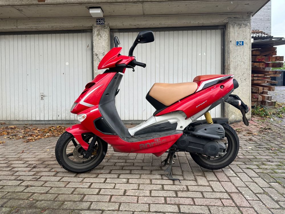 Aprilia SR 50 Roller gebraucht (Gebraucht) in Reitnau für CHF 260 – nur ...