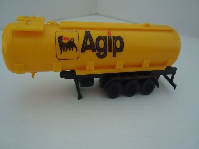 1:87 HERPA AGIP Tankauflieger (Gebraucht) in Ergisch für CHF 6 – mit ...
