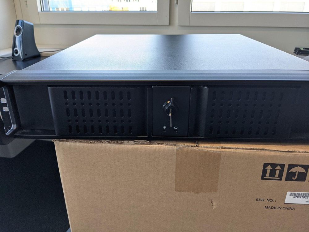 2HE Server (Gebraucht) in Ebikon für CHF 109 – mit Lieferung auf ...