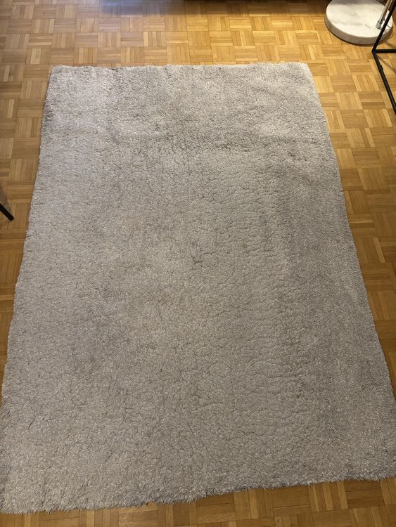 Grauer Teppich | Kaufen auf Ricardo