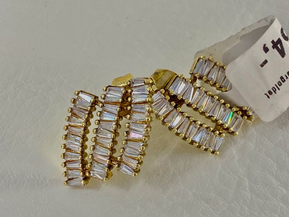 Ohrring 24karat vergoldet 2Jahre Garantie (Neu und originalverpackt) in Hemmental für CHF 29 ...