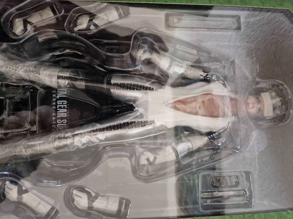 Figurine hot-toys "the boss" metal gear solid (D'occasion) à Echallens ...