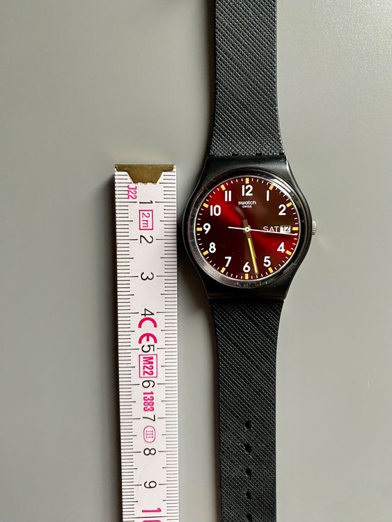 Swatch Original Sir Red Day Date (Neu (gemäss Beschreibung)) in ...