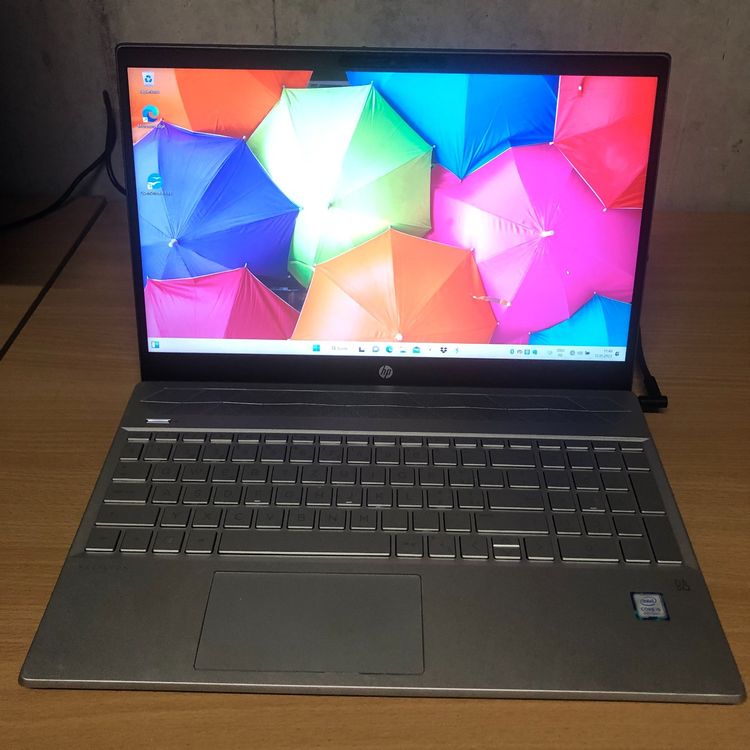 HP NB Pavilion 15-cs1906nz, extrem gut erhaltenes Gerät (Gebraucht) in ...